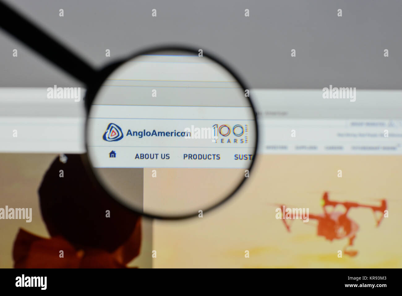 Anglo american logo hi-res stock photography and images - Alamy