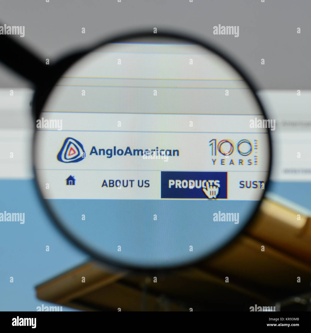 Anglo american logo hi-res stock photography and images - Alamy
