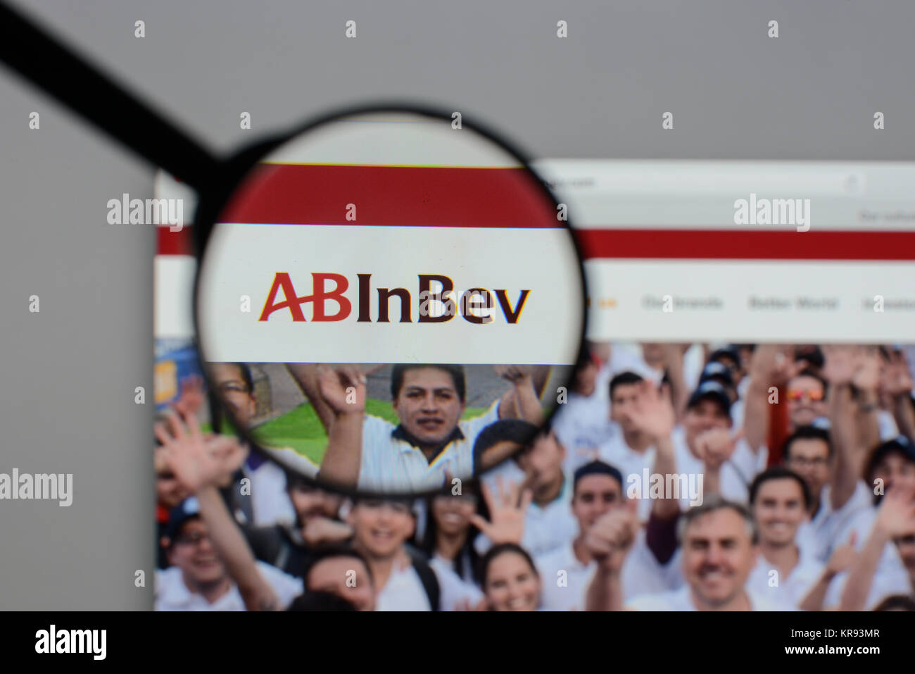 Abinbev logo hi-res stock photography and images - Alamy