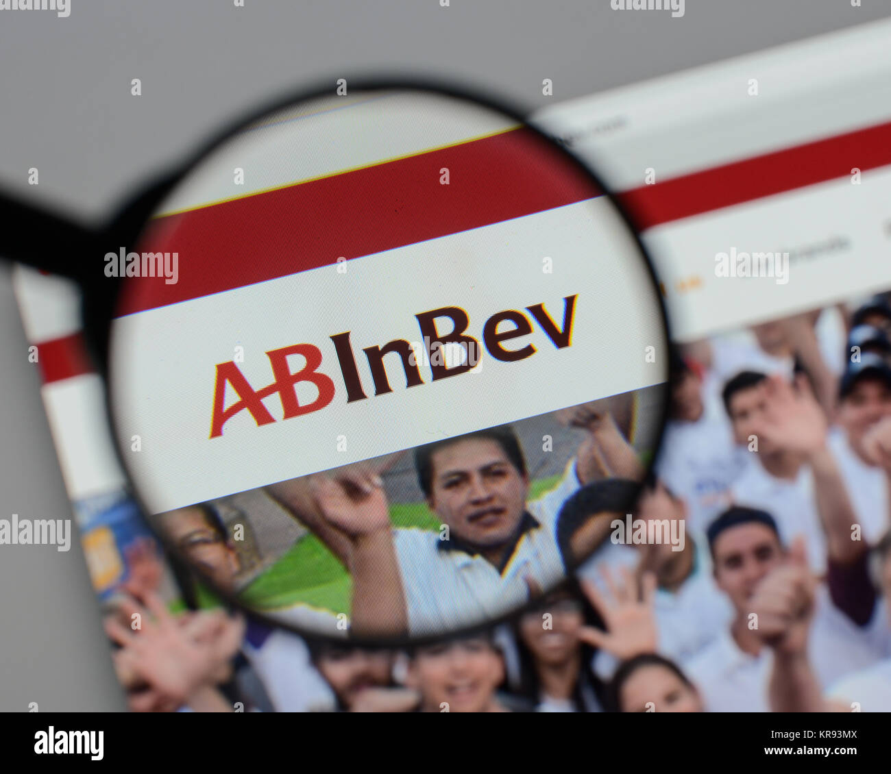 Abinbev logo hi-res stock photography and images - Alamy