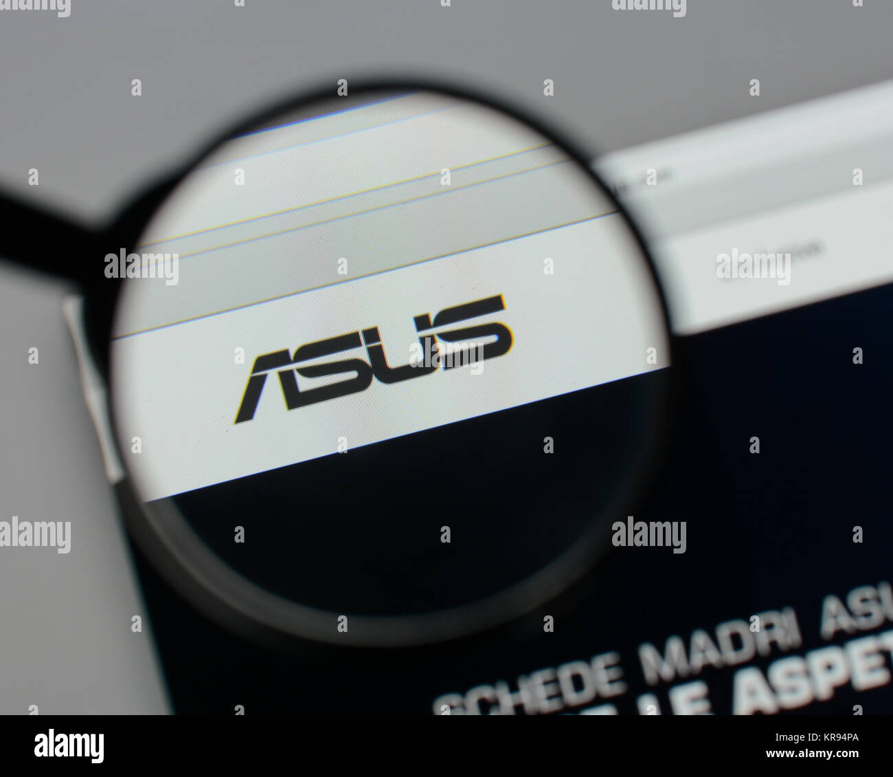 Asus logo hi-res stock photography and images - Alamy