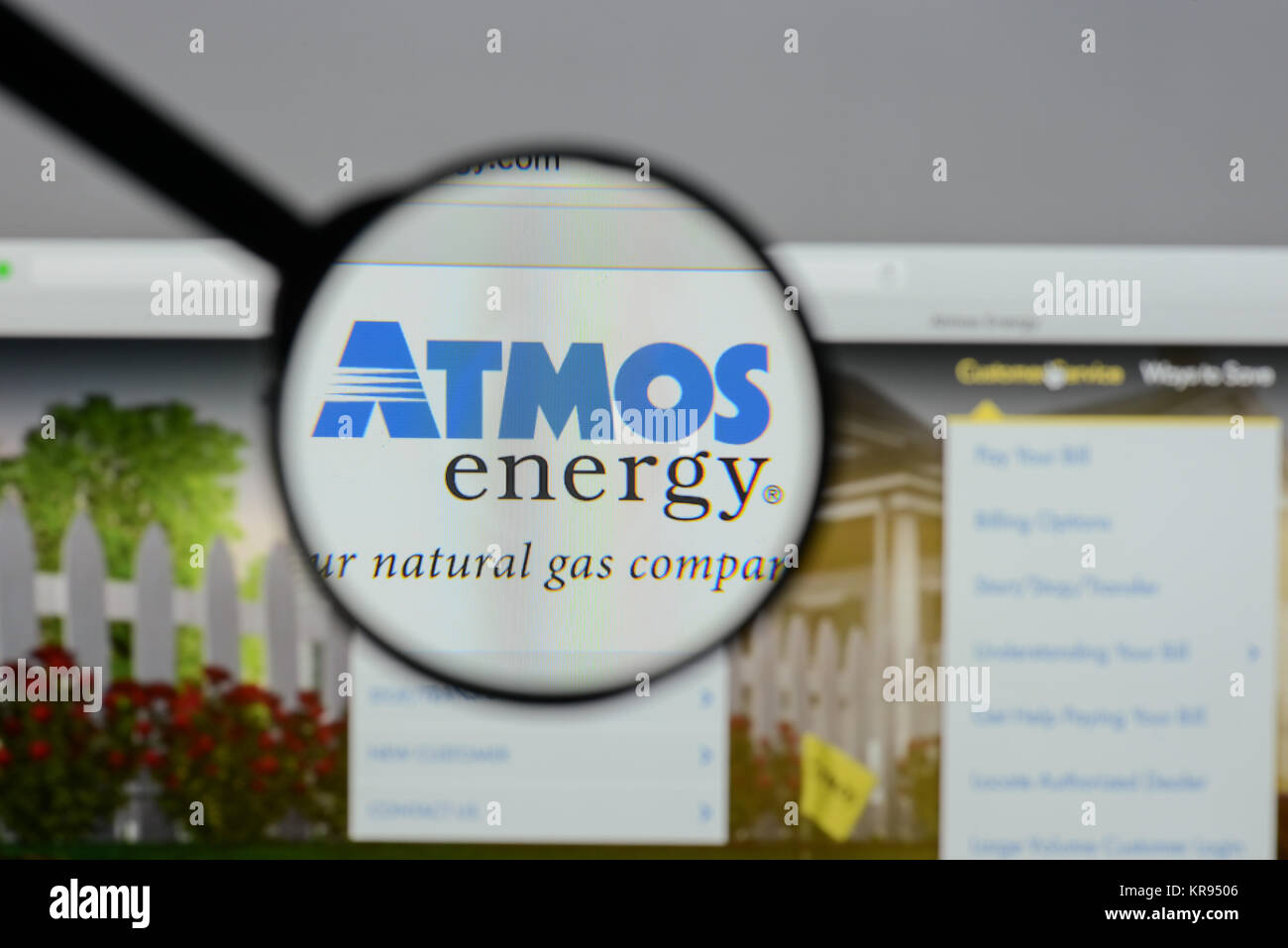 Atmos energy hi-res stock photography and images - Alamy