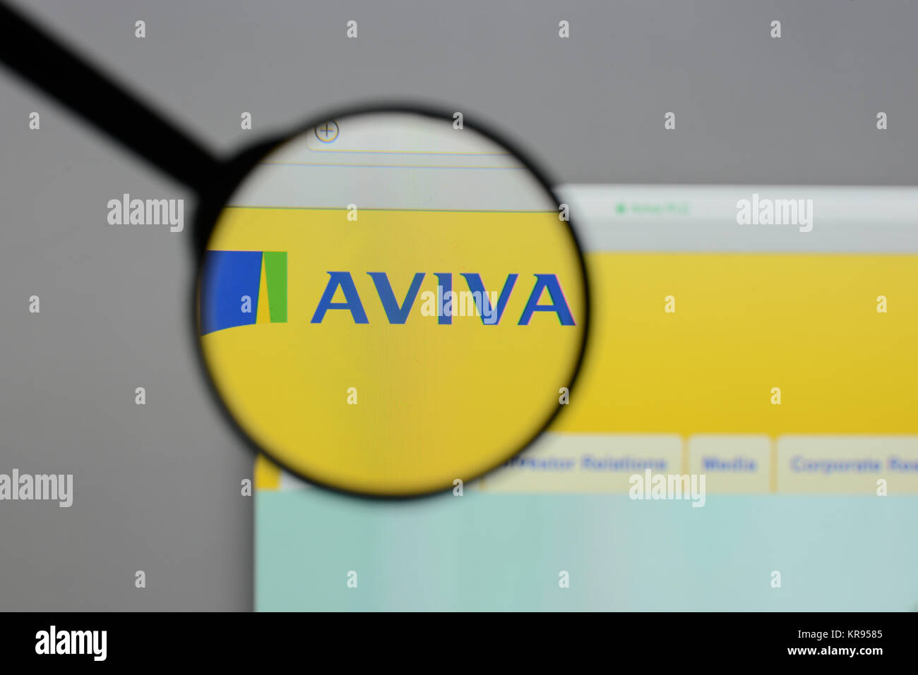 Aviva logo hi-res stock photography and images - Alamy