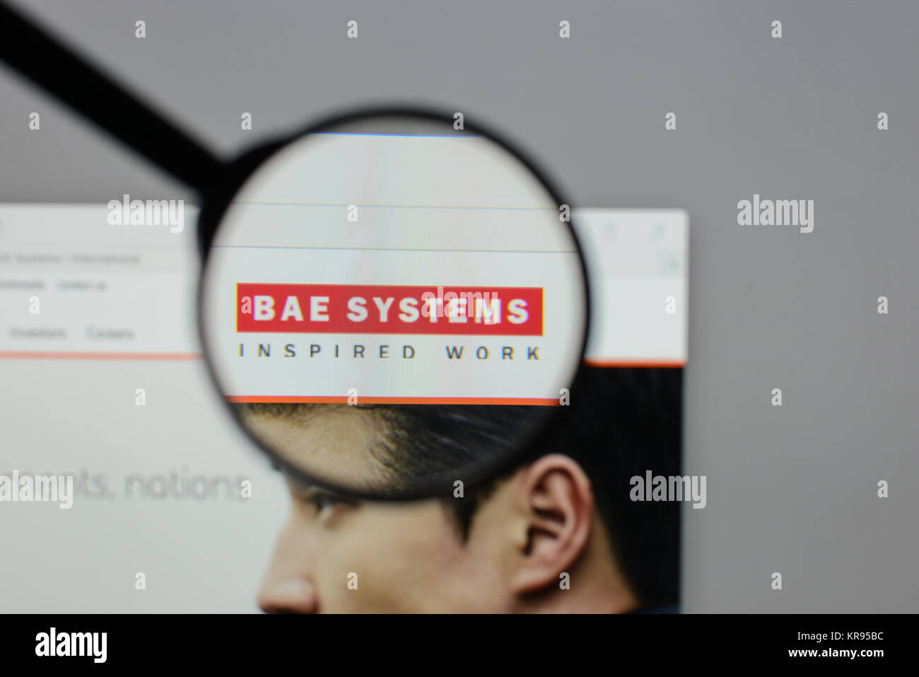 Bae systems logo hi-res stock photography and images - Alamy