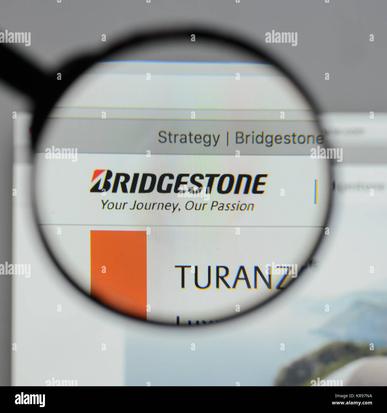Bridgestone logo hi-res stock photography and images - Alamy