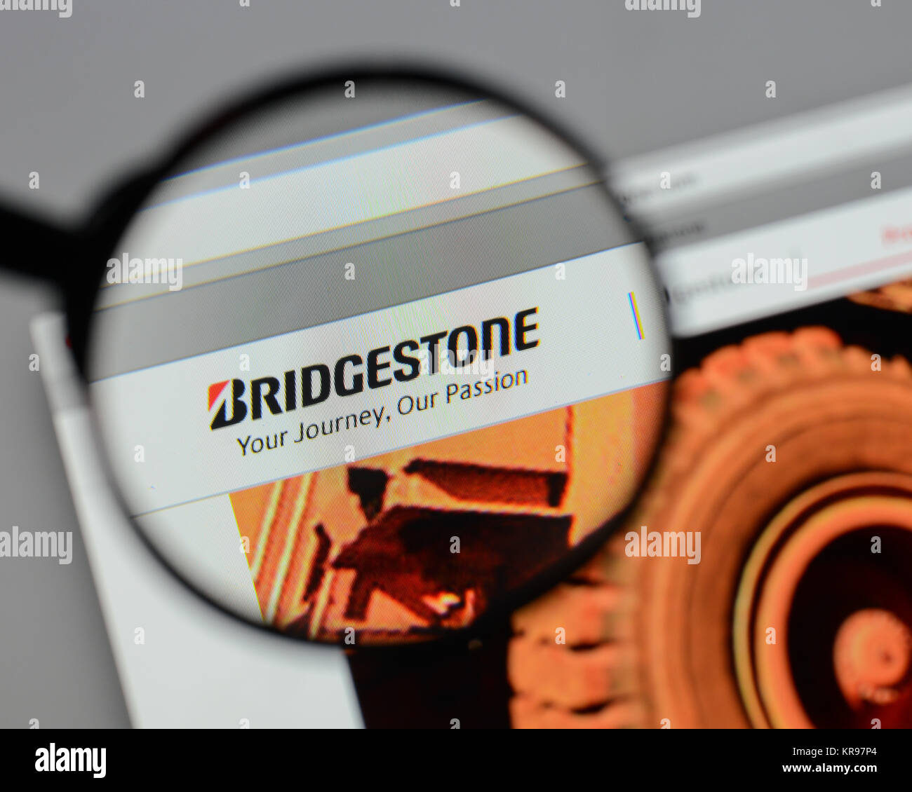 Bridgestone logo hi-res stock photography and images - Alamy