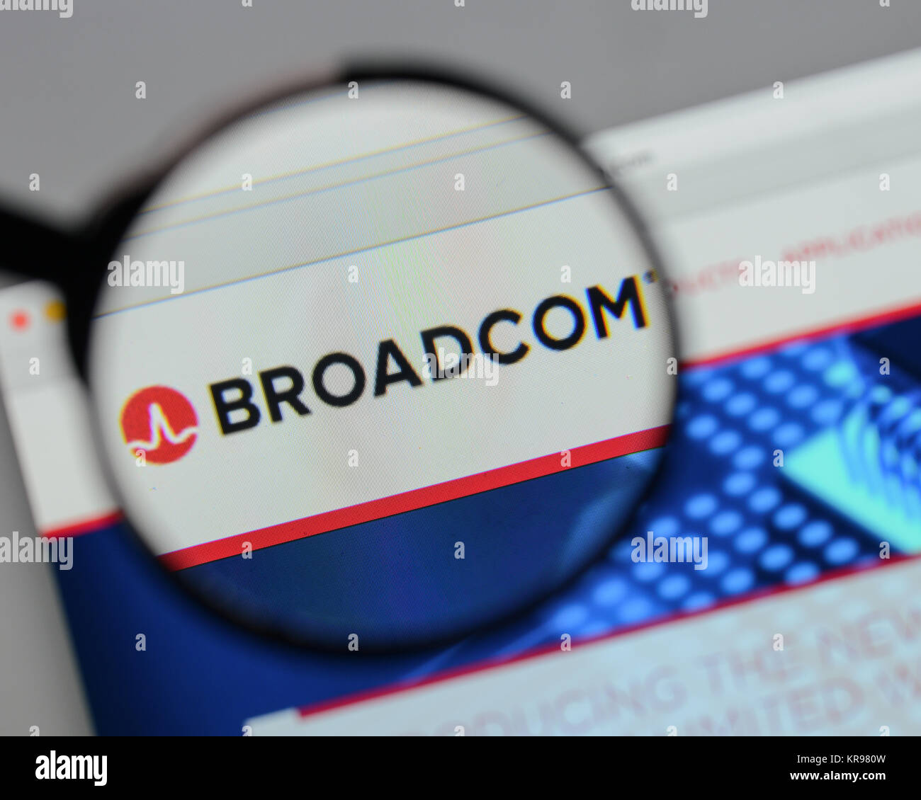 Broadcom logo hi-res stock photography and images - Alamy
