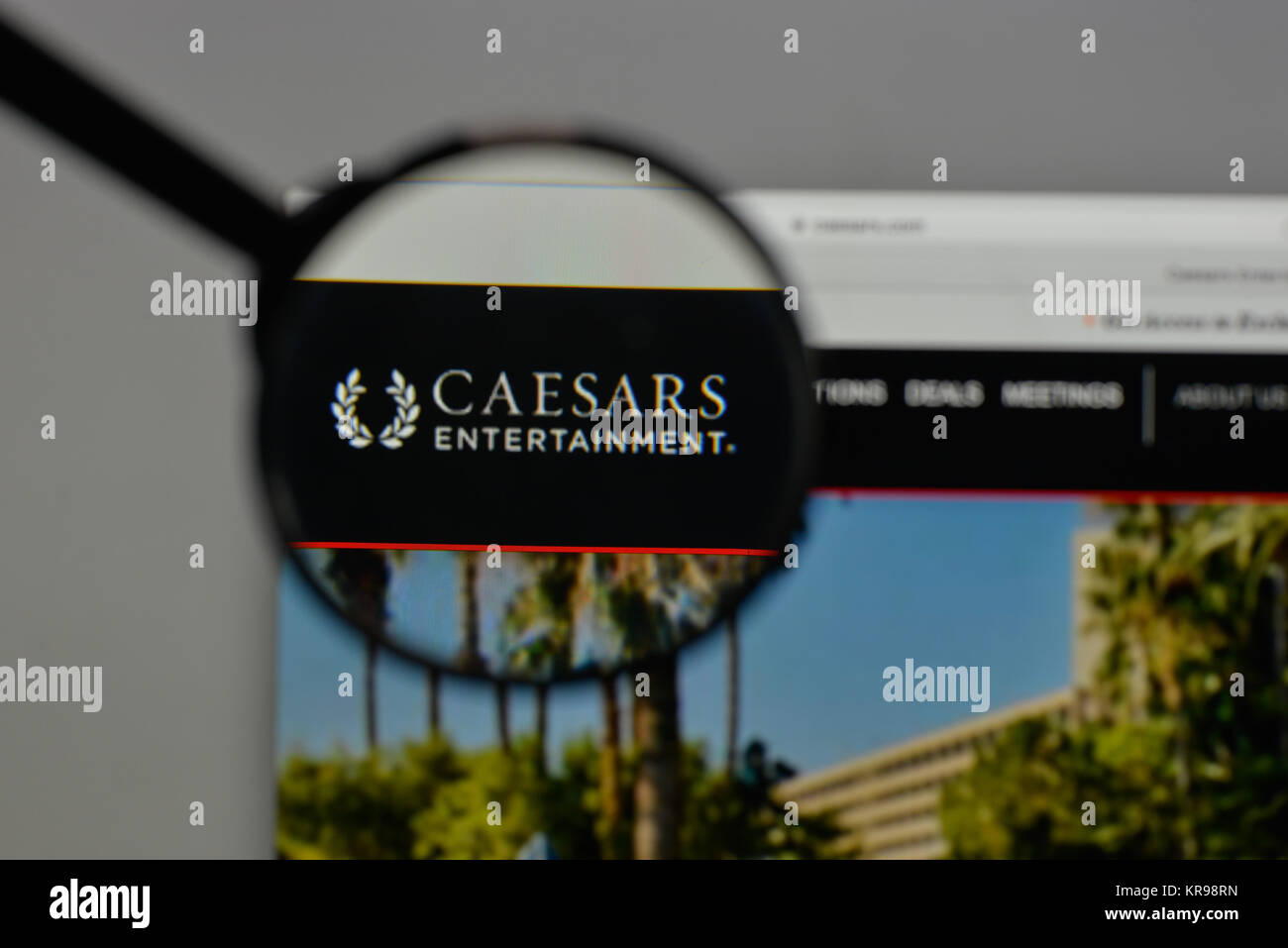 Caesars logo hi-res stock photography and images - Alamy