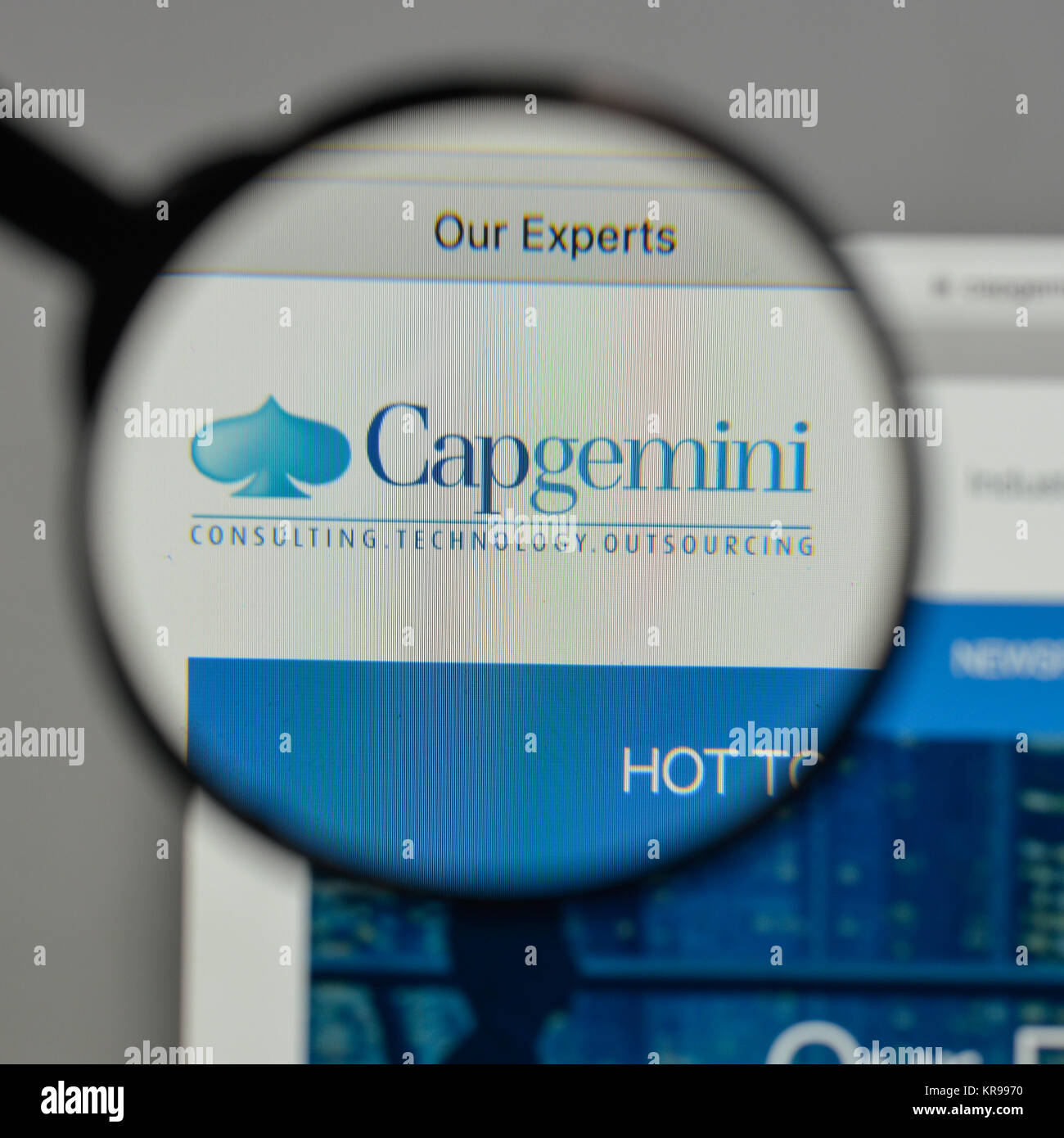 Capgemini logo hi-res stock photography and images - Alamy