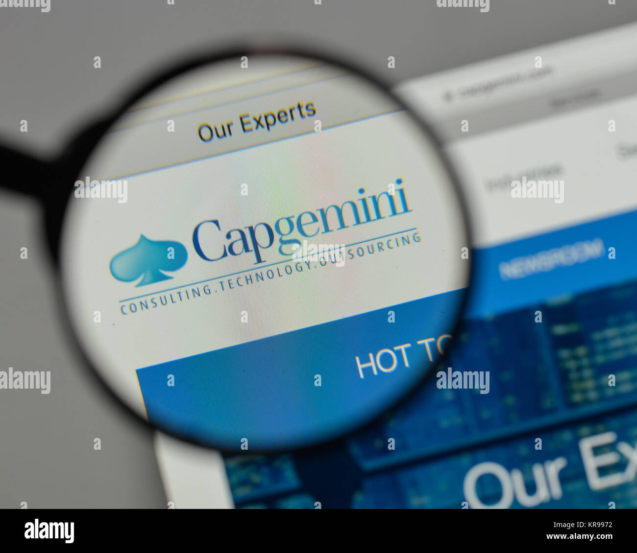 Capgemini logo hi-res stock photography and images - Alamy