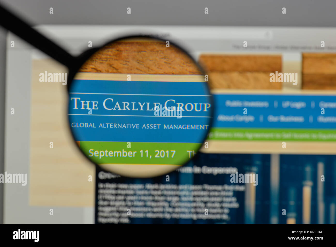 Carlyle logo hi-res stock photography and images - Alamy