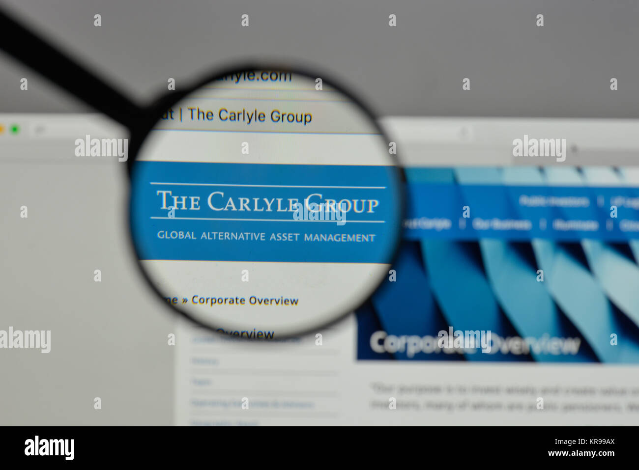 Carlyle group logo hi-res stock photography and images - Alamy