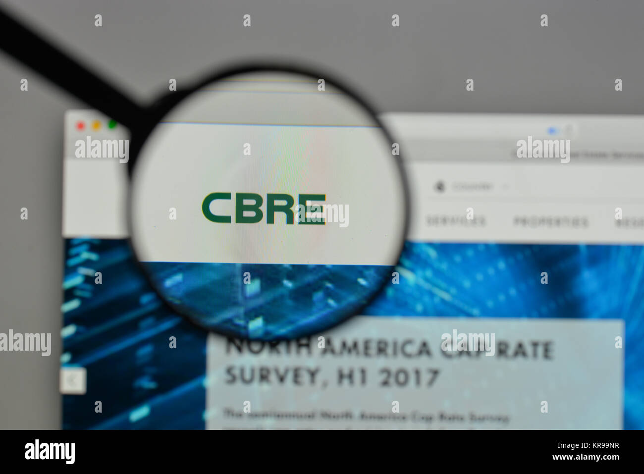Cbre logo hi-res stock photography and images - Alamy