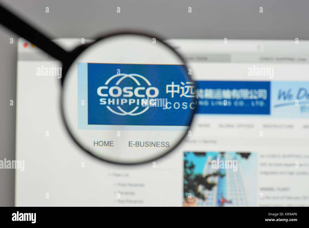 Cosco shipping logo hi-res stock photography and images - Alamy