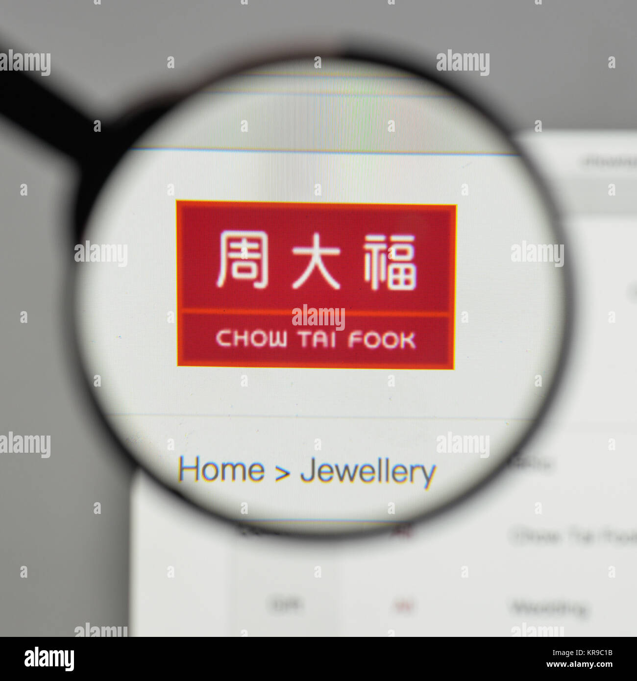 Chow tai fook hi-res stock photography and images - Alamy