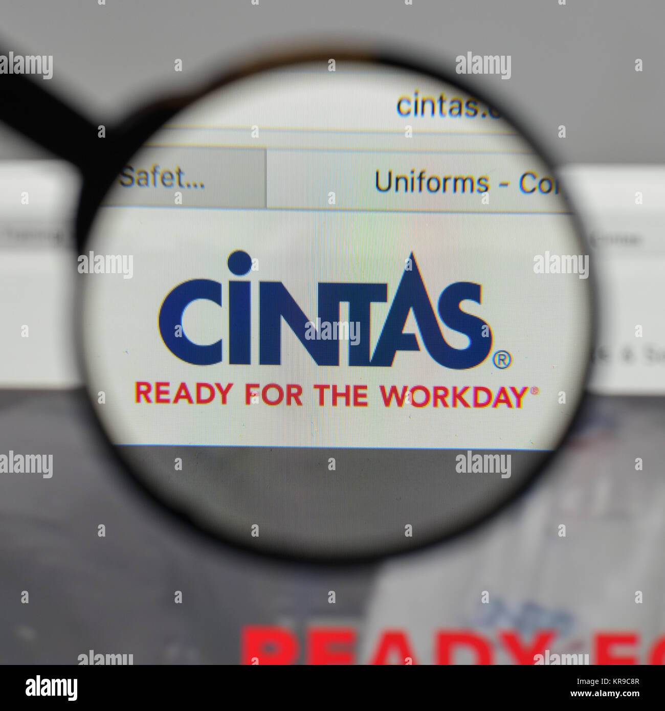Cintas logo hi-res stock photography and images - Alamy