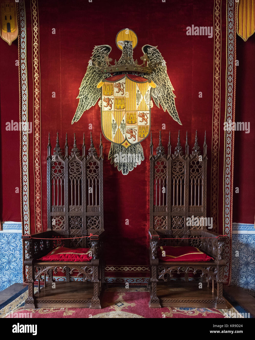 Spain royal palace throne room hi-res stock photography and images - Alamy
