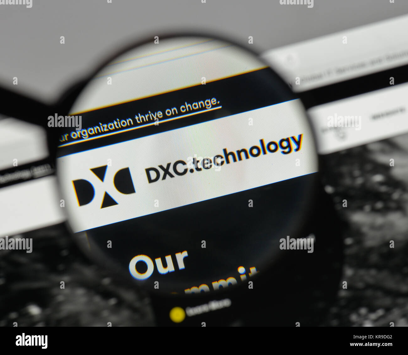 Dxc business logo hi-res stock photography and images - Alamy