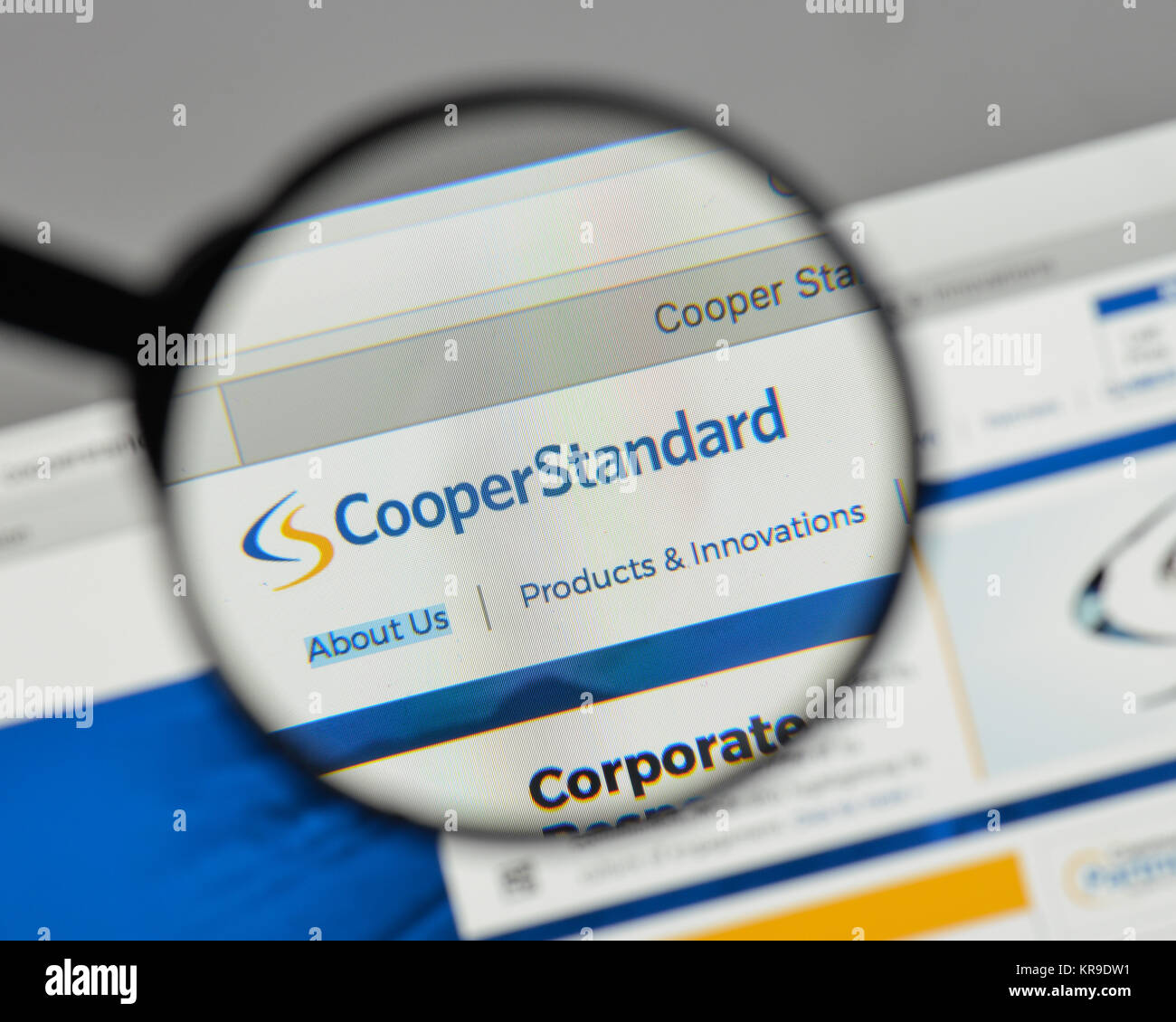Cooper standard holdings hi-res stock photography and images - Alamy
