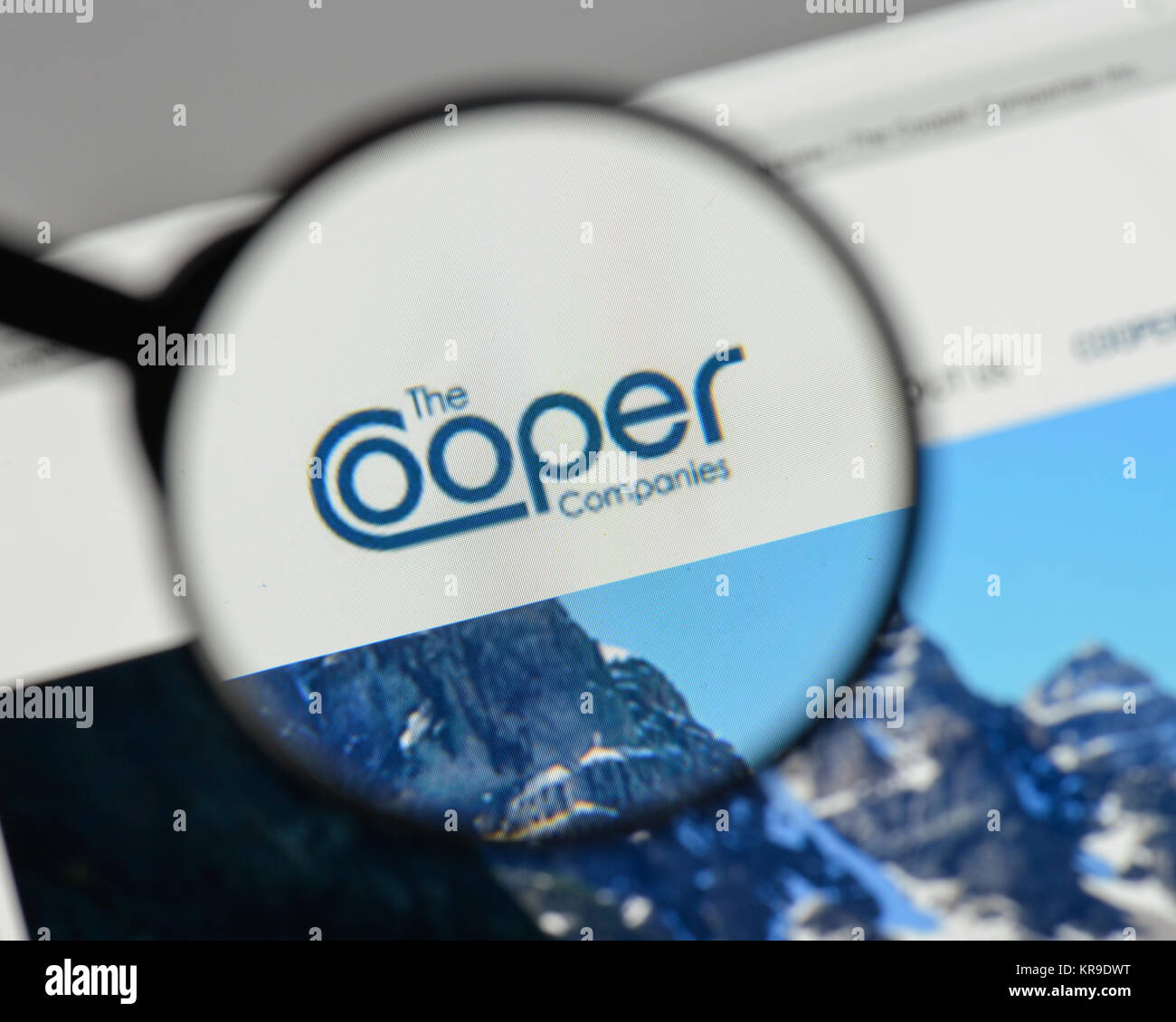 Cooper cos hi-res stock photography and images - Alamy