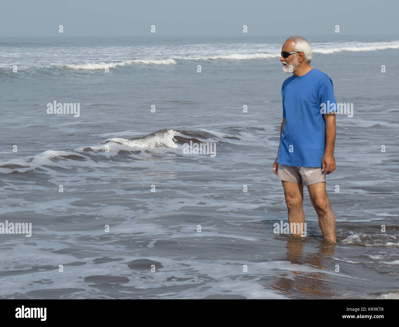 Beach with elders hi-res stock photography and images - Alamy