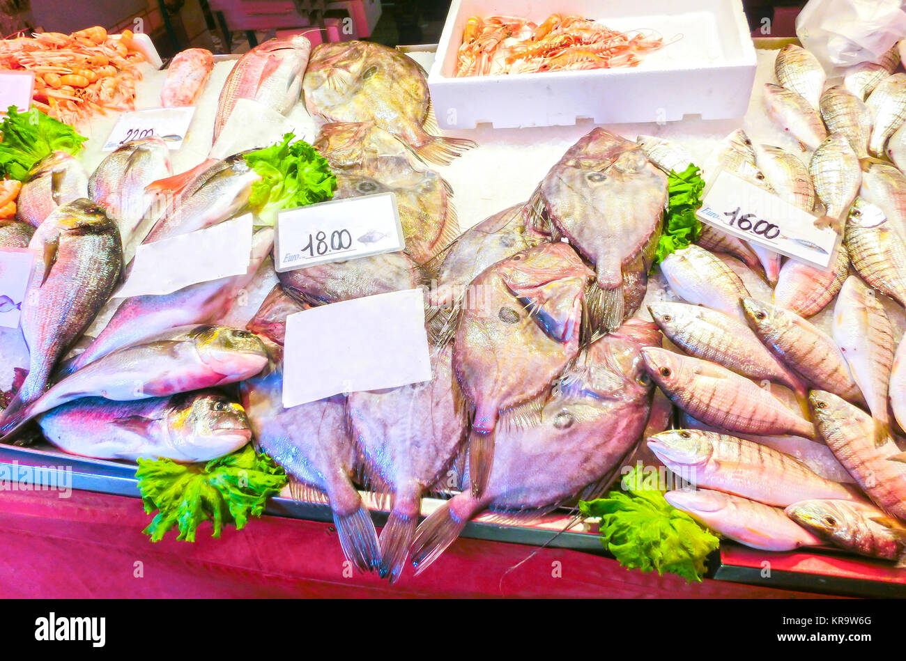 Venetian fish market Stock Photo - Alamy