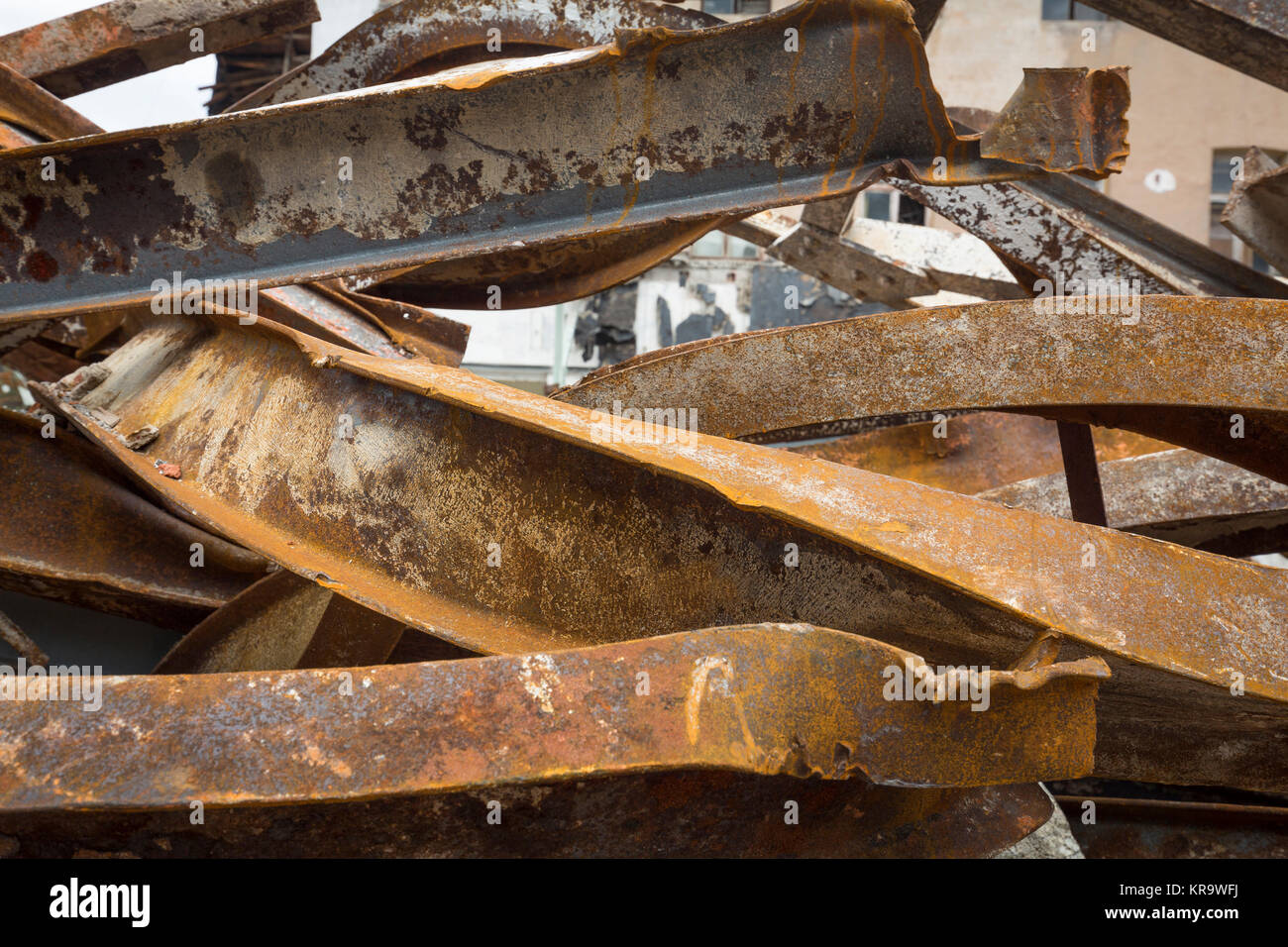 Rusty girders hi-res stock photography and images - Alamy