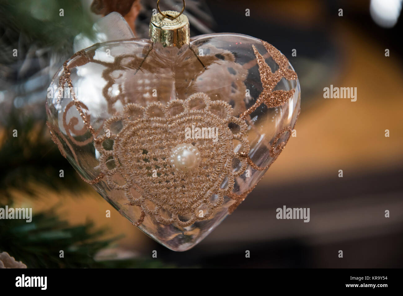 Hanging heart tree decoration hi-res stock photography and images - Alamy