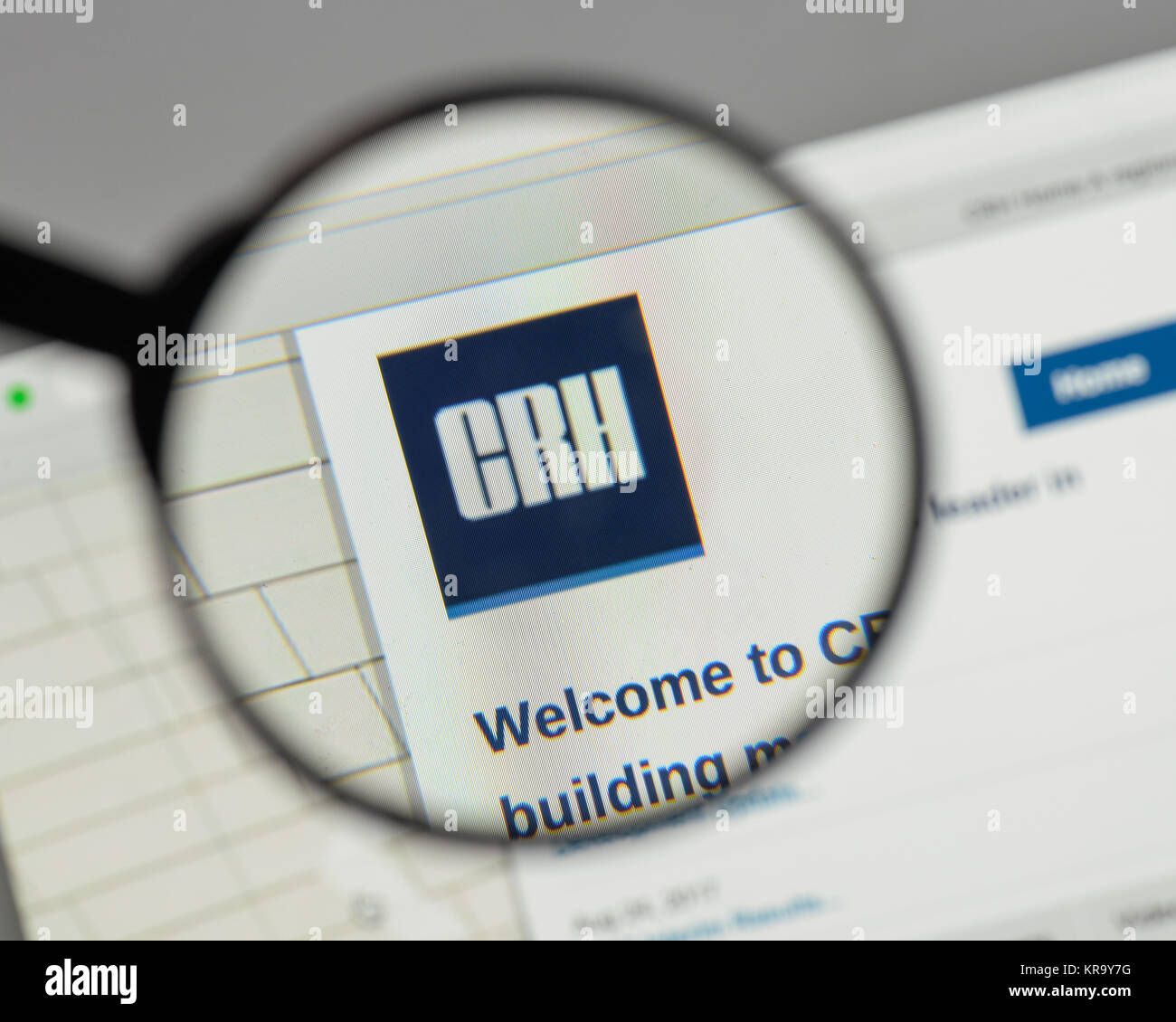 Crh logo hi-res stock photography and images - Alamy