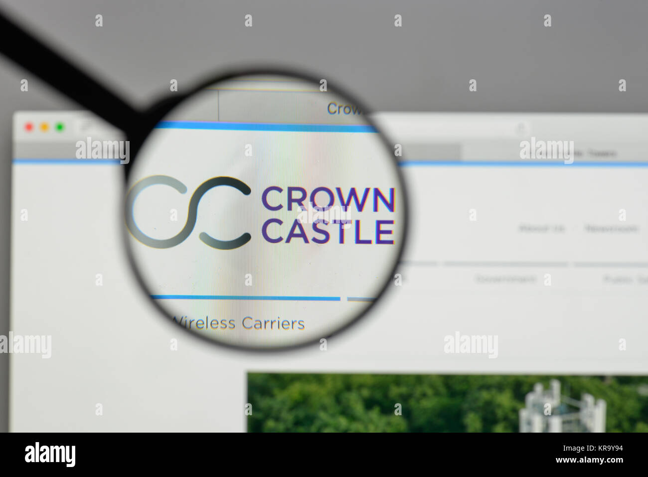 Crown castle international hi-res stock photography and images - Alamy