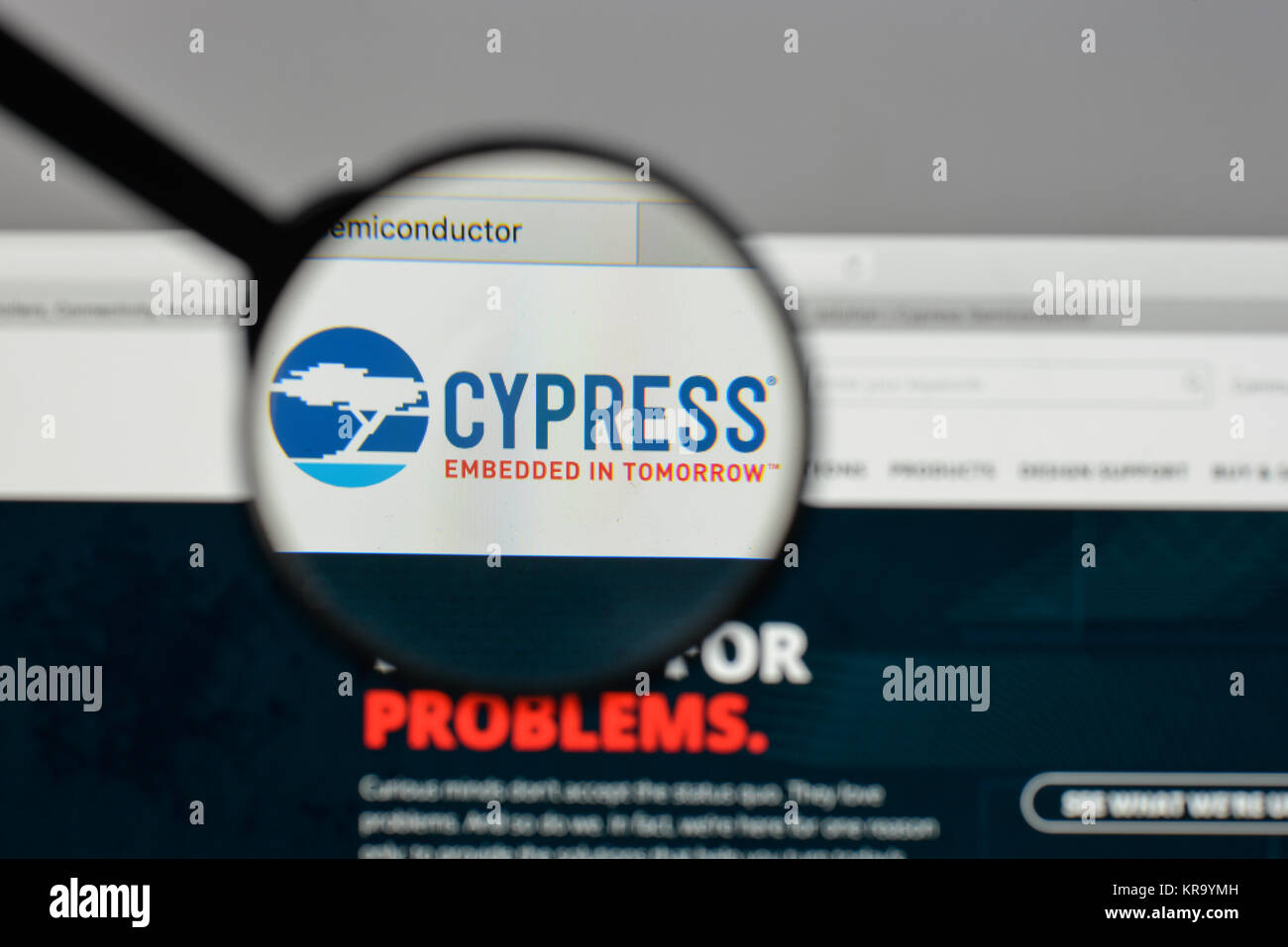 Cypress semiconductor logo hi-res stock photography and images - Alamy