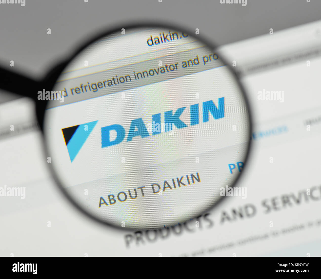 Daikin logo hi-res stock photography and images - Alamy
