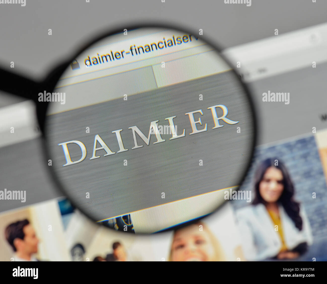 Daimler financial services hi-res stock photography and images - Alamy