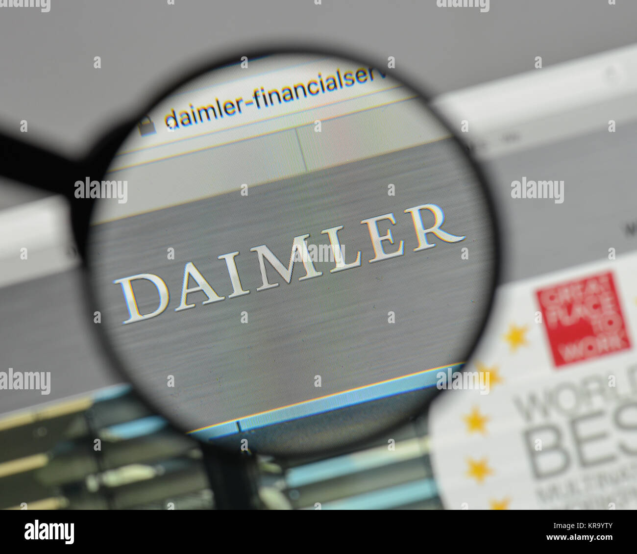 Daimler Financial Services High Resolution Stock Photography and Images ...