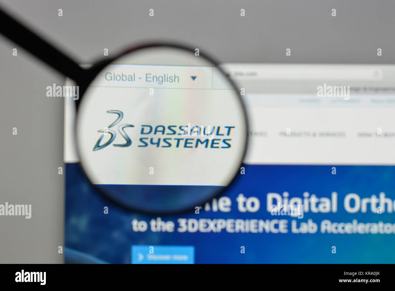 Dassault systemes logo hi-res stock photography and images - Alamy