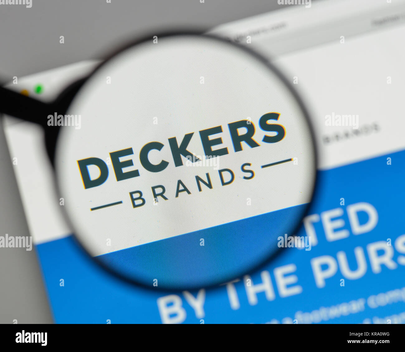 Deckers outdoor corporation hi-res stock photography and images - Alamy