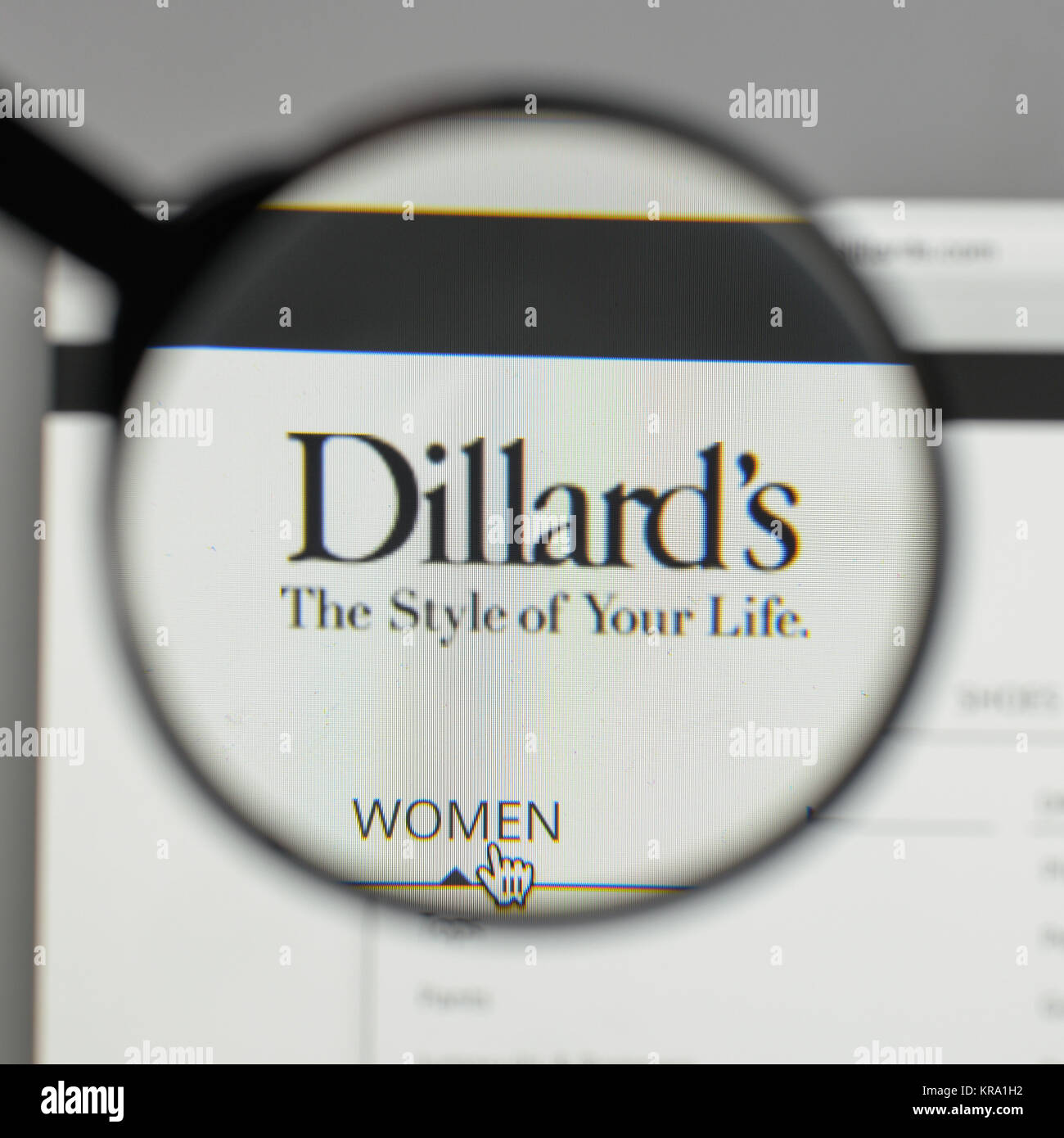 Dillards logo hi-res stock photography and images - Alamy