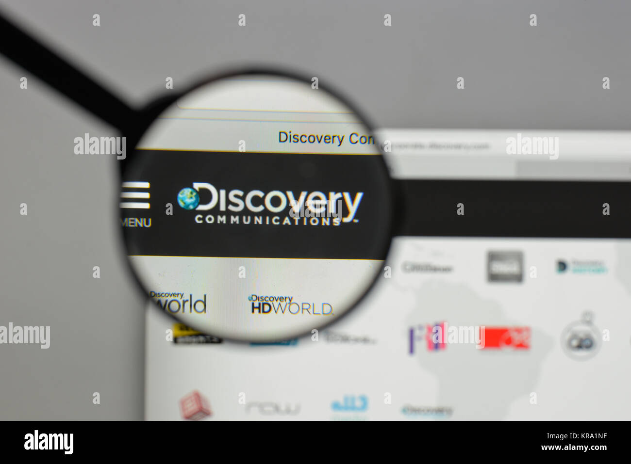 Discovery communications logo hi-res stock photography and images - Alamy