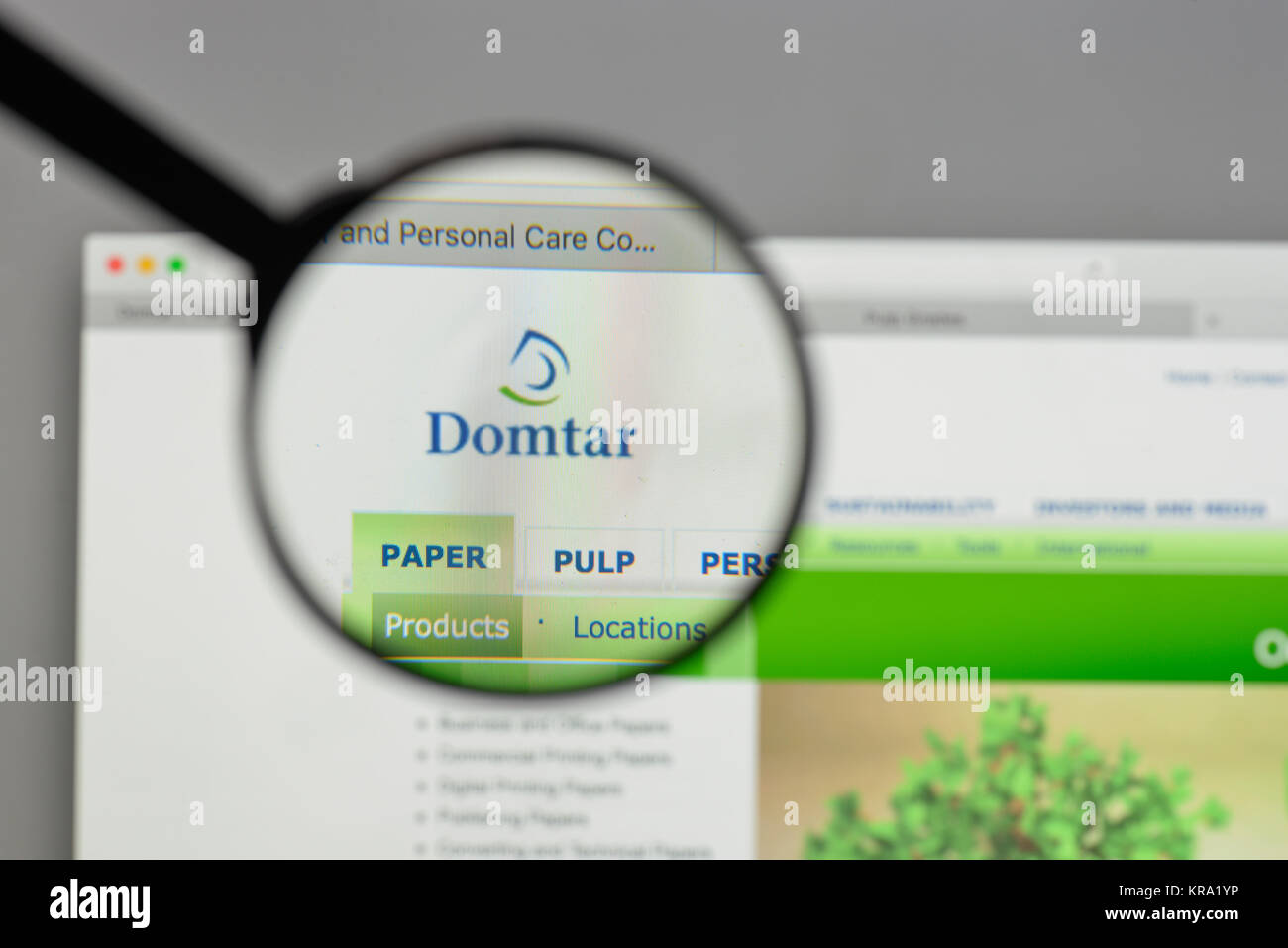 Domtar logo hi-res stock photography and images - Alamy
