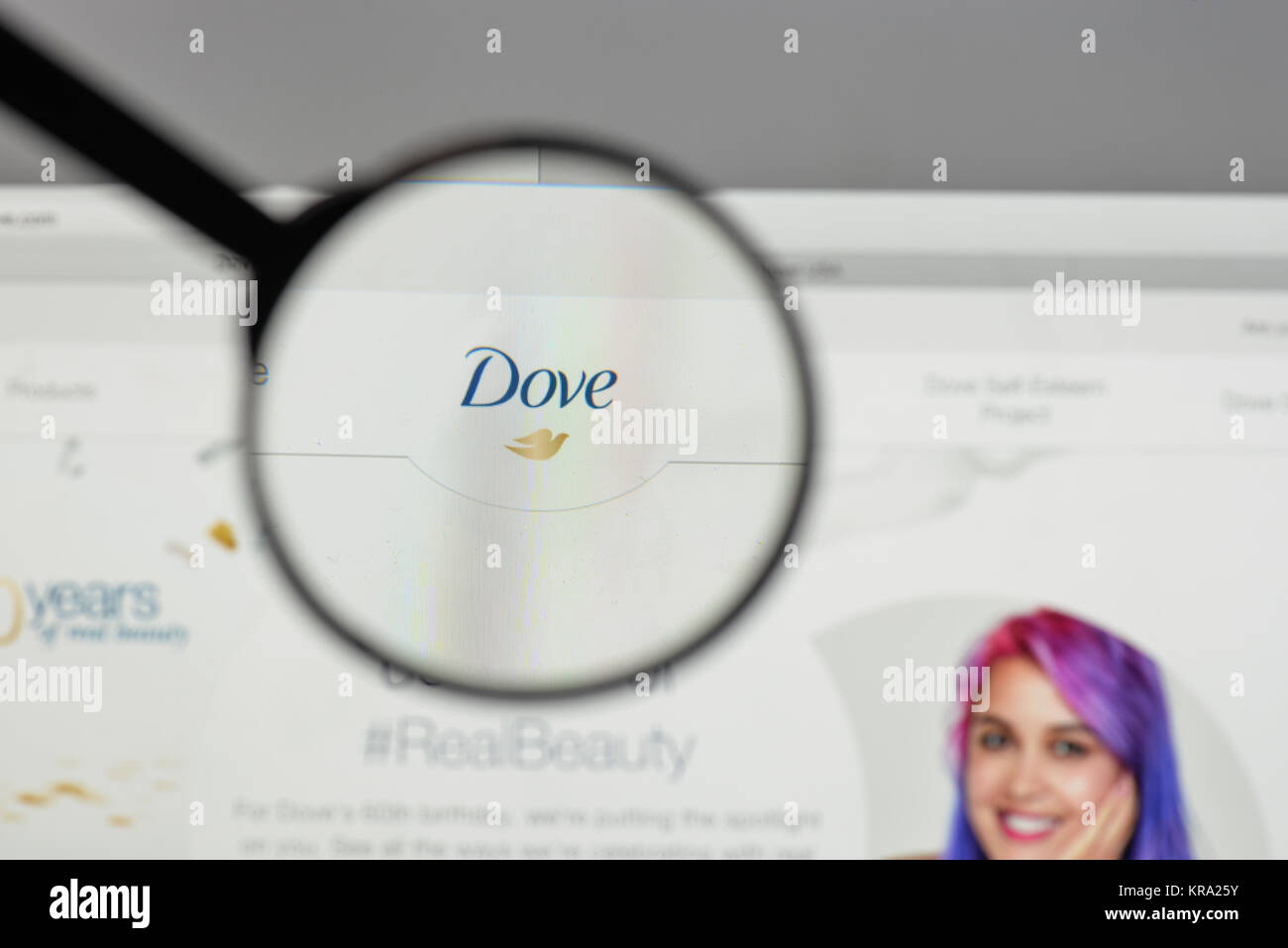 Milan, Italy - August 10, 2017: Dove logo on the website homepage Stock ...