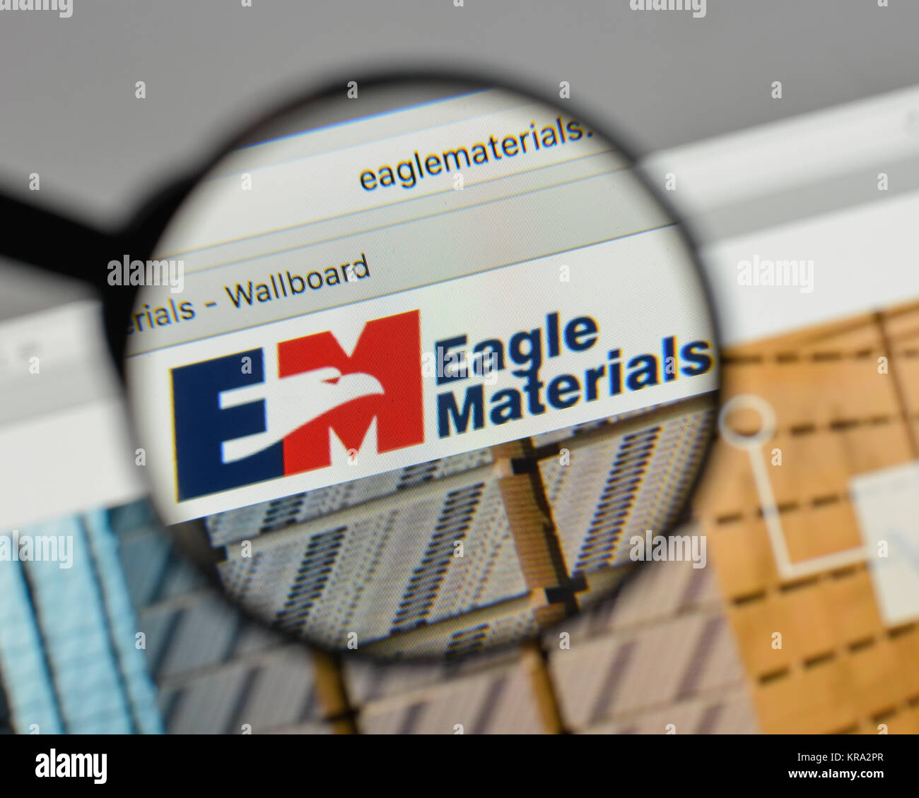 Eagle materials hi-res stock photography and images - Alamy