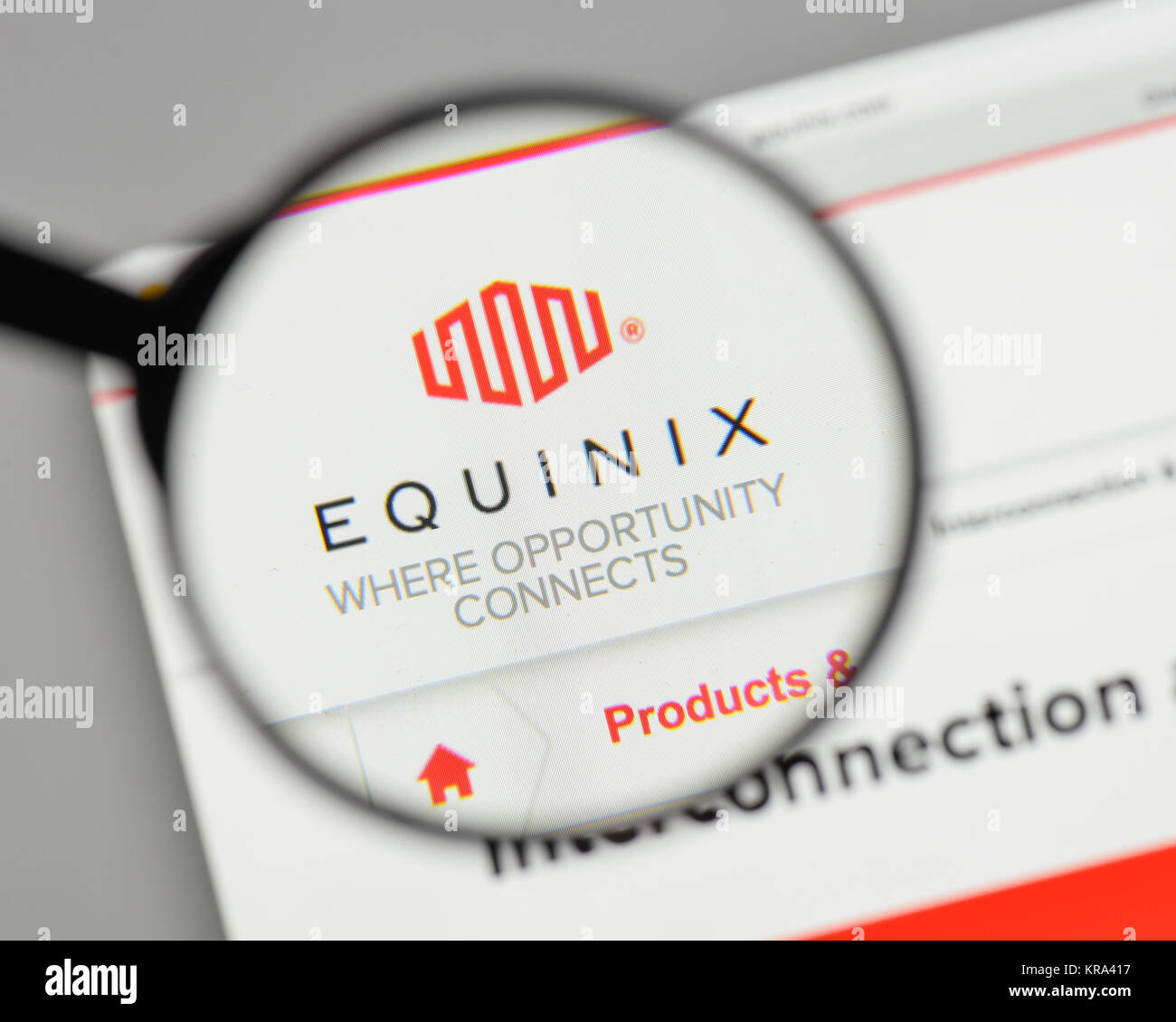 Equinix logo hi-res stock photography and images - Alamy