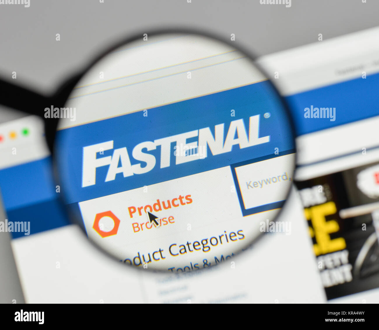 Fastenal logo hi-res stock photography and images - Alamy