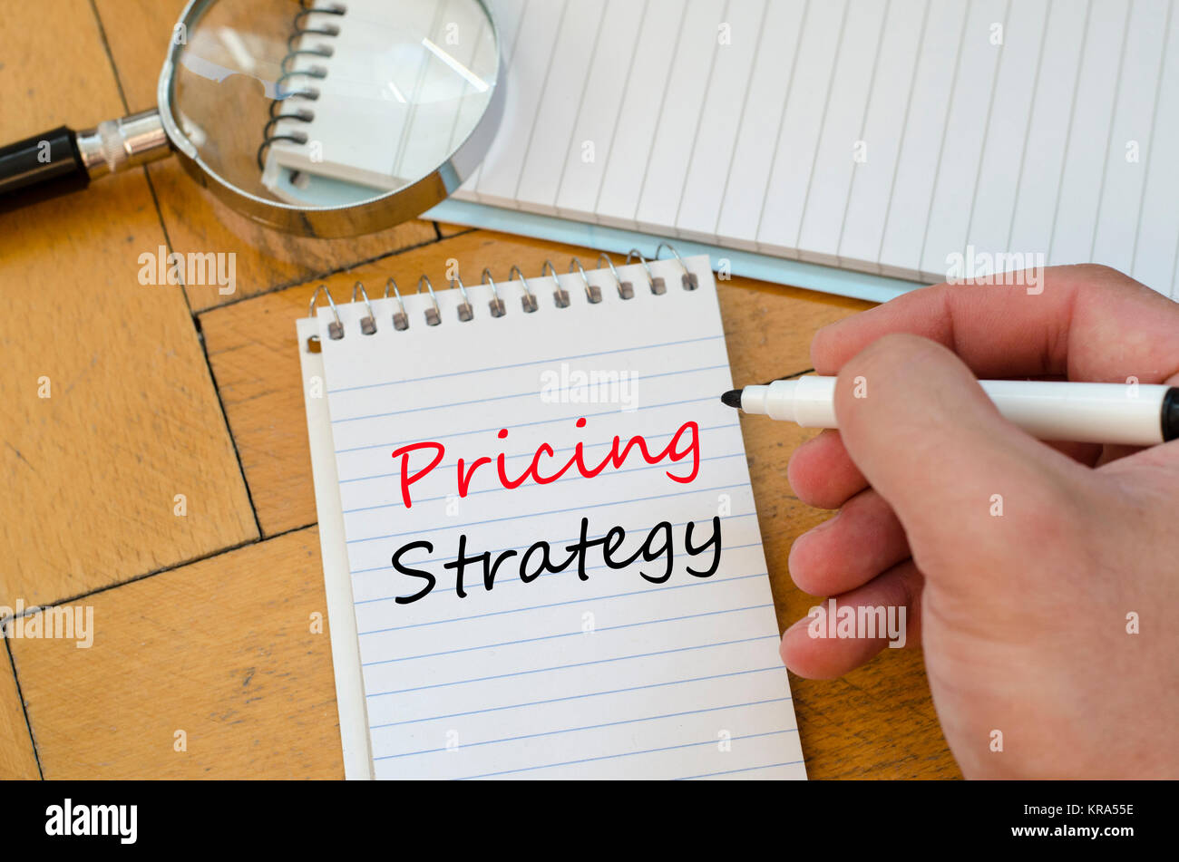 Strategic pricing hi-res stock photography and images - Alamy