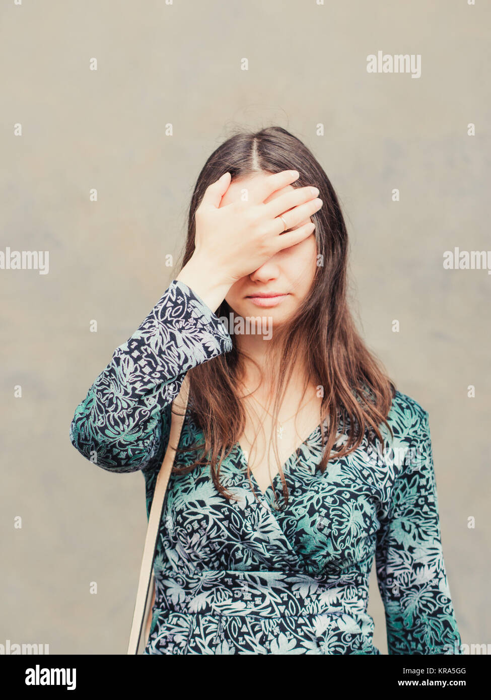 Girl facepalm hi-res stock photography and images - Alamy
