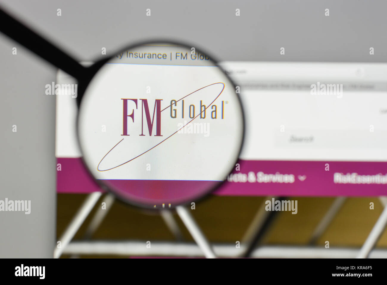 Fm global logo hi-res stock photography and images - Alamy