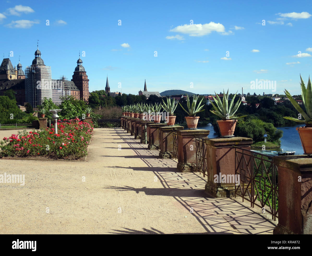 castle garden of johannisburg castle on the main Stock Photo - Alamy