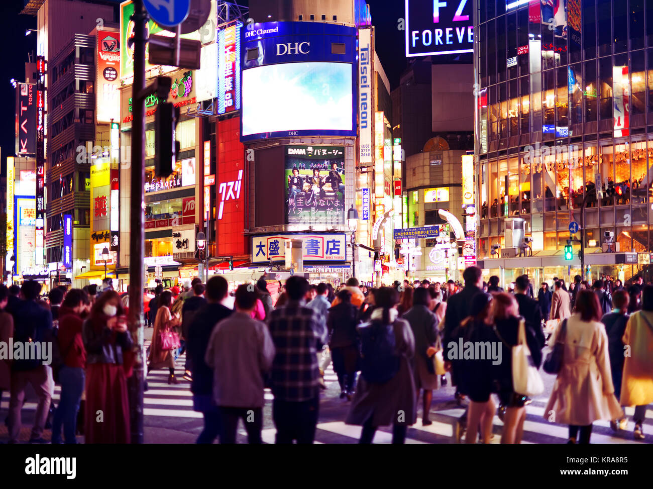 Intersection street crossing hi-res stock photography and images - Alamy