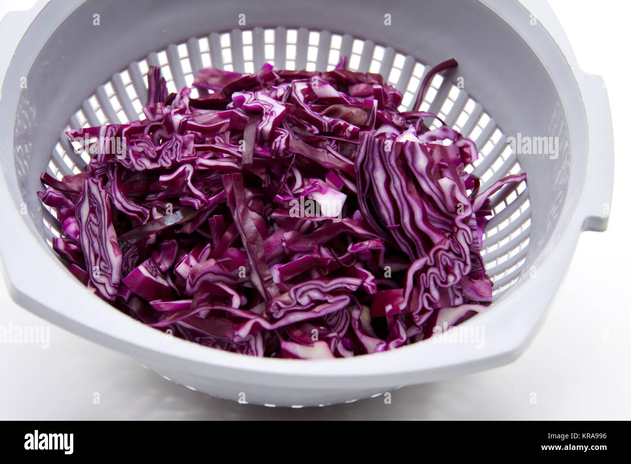 Red cabbage chopped in the sieve Stock Photo - Alamy