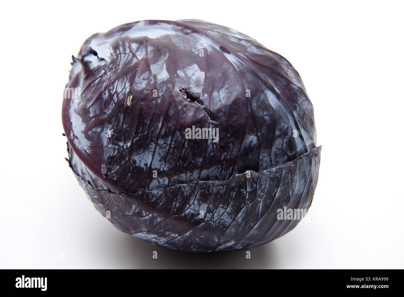 Red cabbage freshly Stock Photo - Alamy